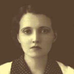 Claudia Lars: «Dulcemente en guerra» (poesía) – La Zebra